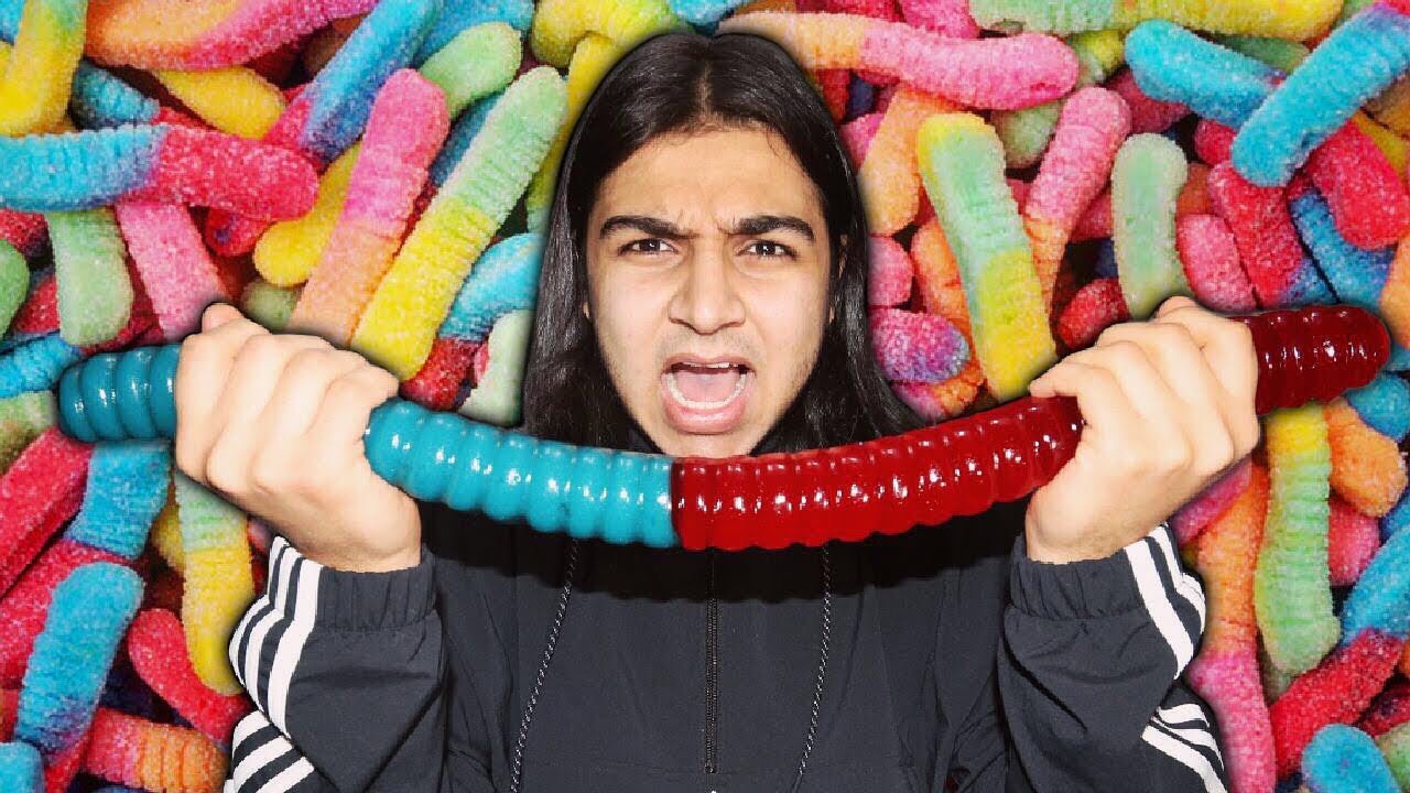 The Worlds Largest Gummy Worm Challenge Sugar Rush Alert Youtube