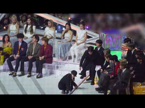 BTS Jungkook Helping a staff at an Award show