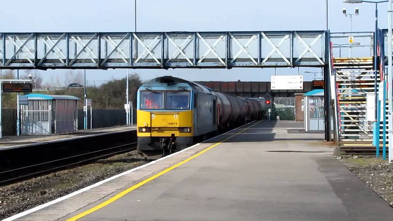DB Class 60 60074 through Severn Tunnel Junction on 6B13 Robeston to ...