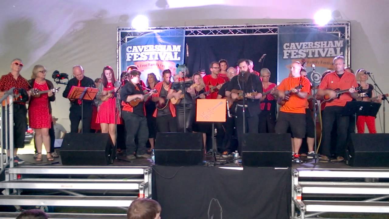 The Small Strings - Love Shack - YouTube