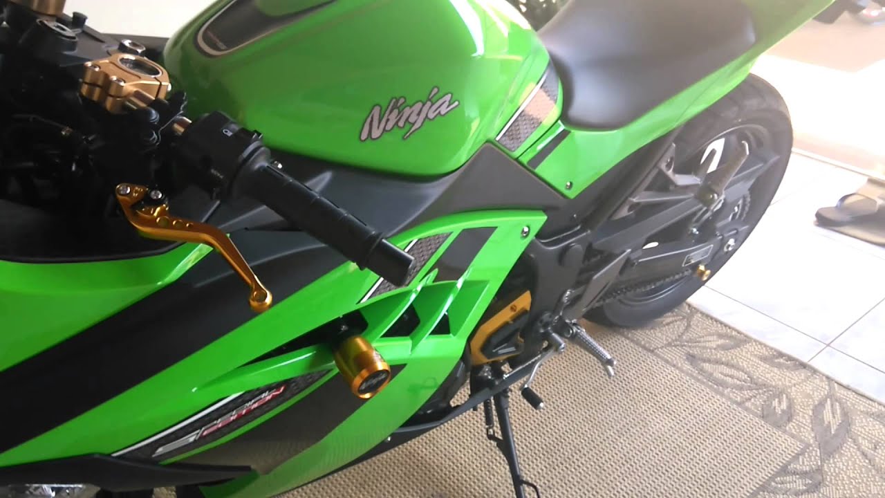 Ninja 300 com slider dourado - YouTube