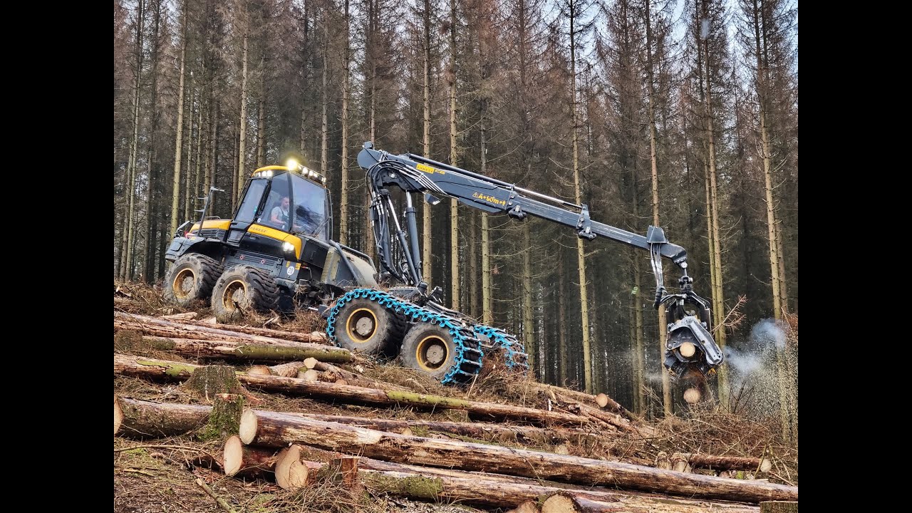 🌲Ponsse Bear & H8 • Ponsse Logging • Harvester in Action ...