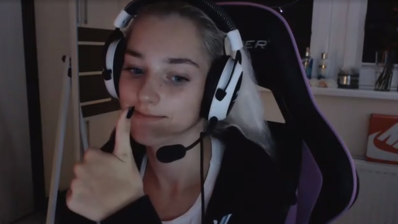 ElitheCat, aneb jak někdo může být tak vypatlaný? - YouTube