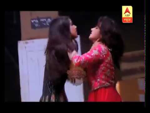 Ishq Mein Marjawan: Tara and Aarohi fighting with all intent to kill each other