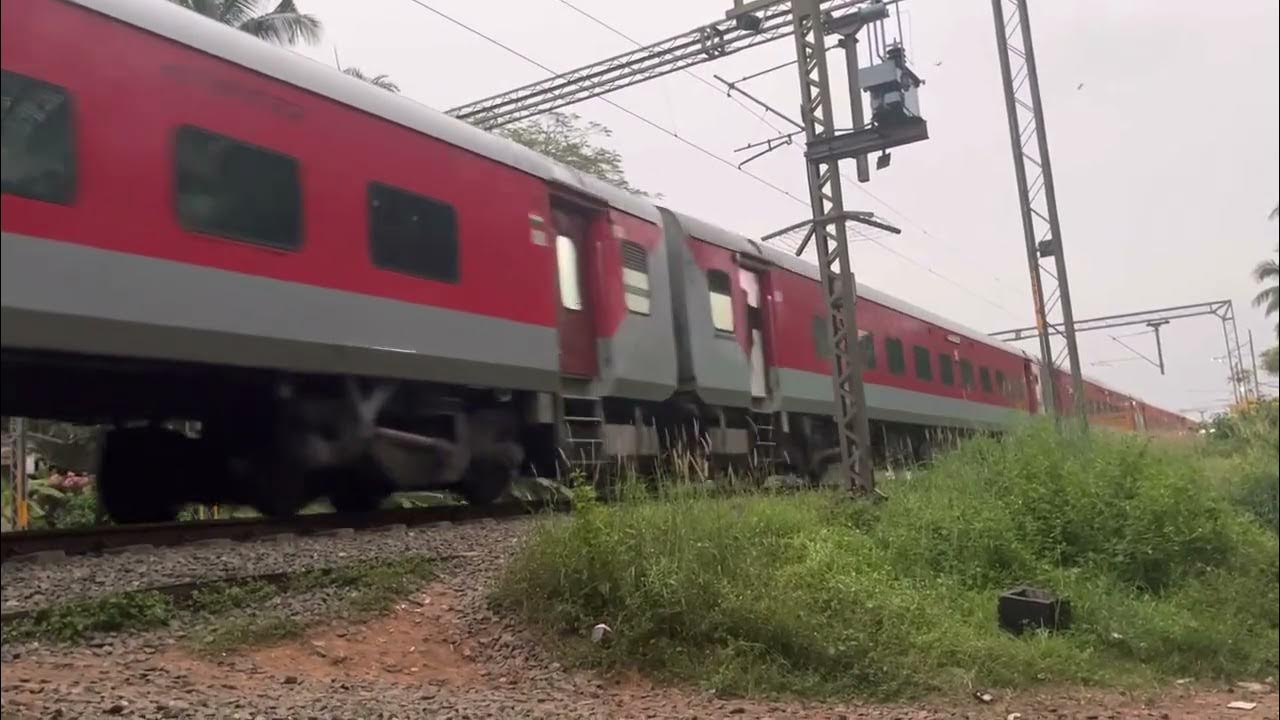 12617 - Mangala Lakshadweep SF Express - YouTube