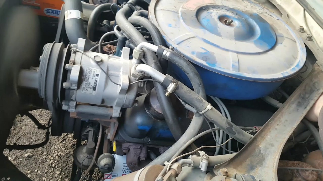 1967 Ford Mustang 289 V8 cold start and walk around - YouTube