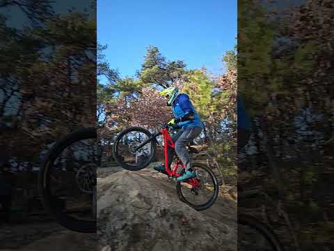 basic training on how to jump in ste -up#mtblifestyle #mtb #downhillmountainbike - YouTube