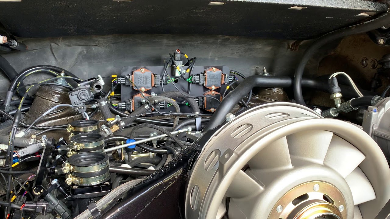 Syncing Jenvey ITBs on a 911 Porsche - YouTube