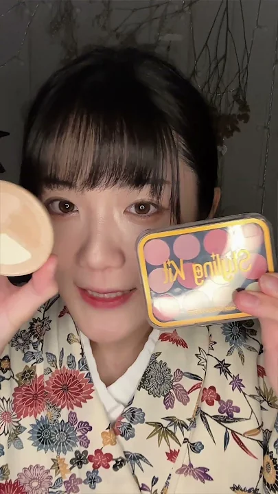 プラスチック製おもちゃか木製おもちゃ💄#shorts | えみり EMIRI ASMR｜YouTubeランキング