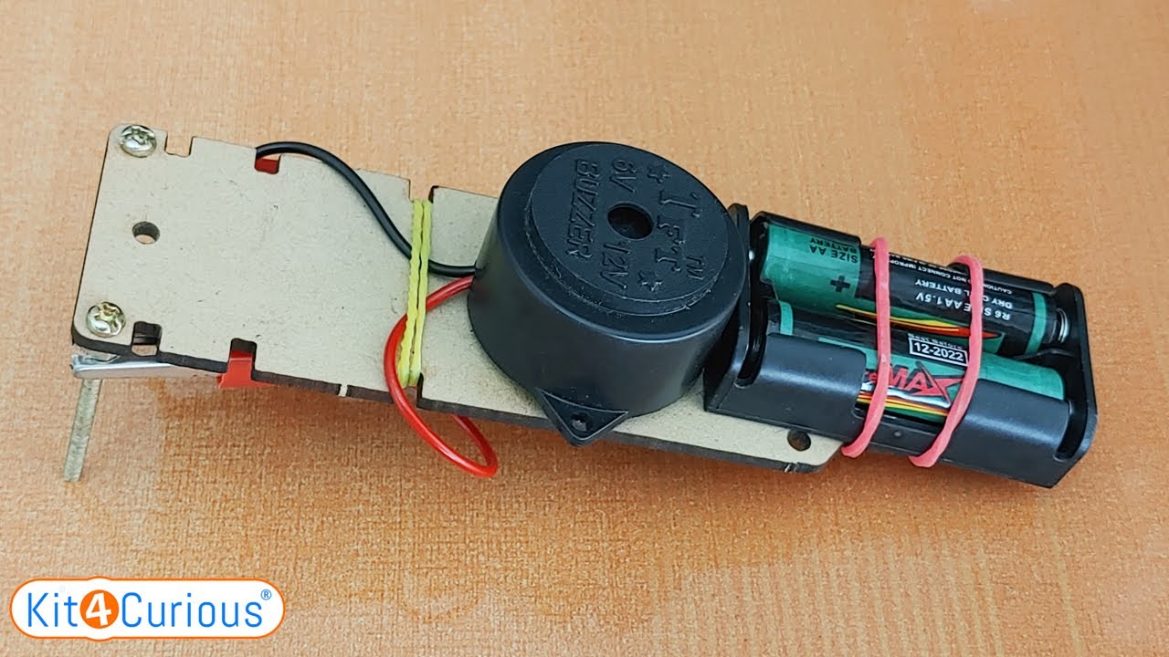 Conductor or Insulator testing machine - Kit4Curious DIY Toys - YouTube