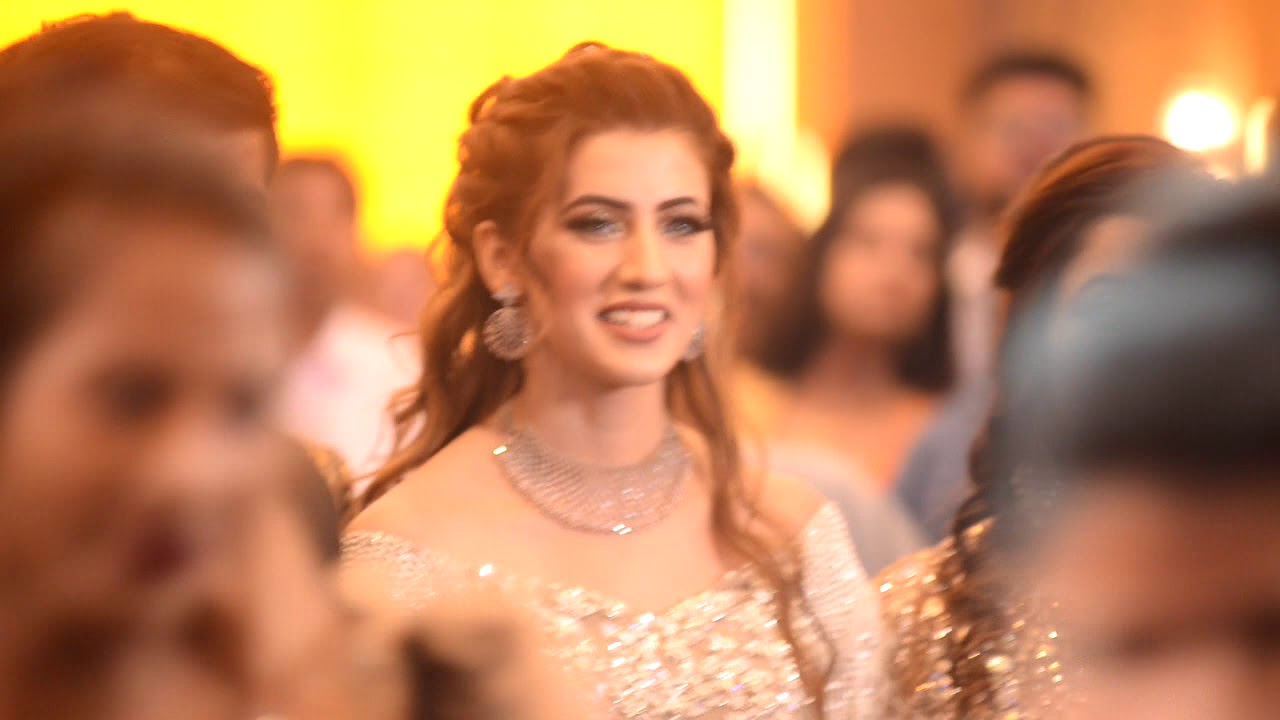 Piya Sharma : Hosting For Ring Ceremony - YouTube