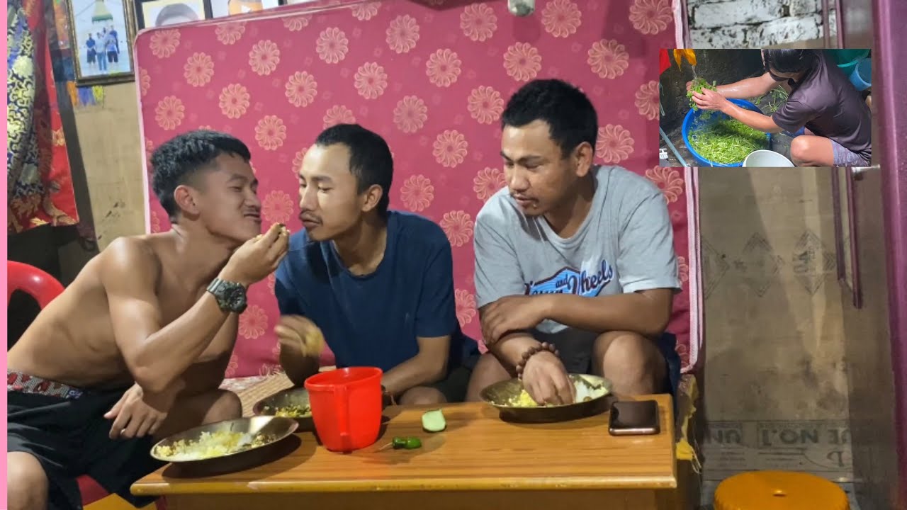 Daju bhai ko maya Sungur 🐷 simrayo saag Alu recipe and mukbang - YouTube