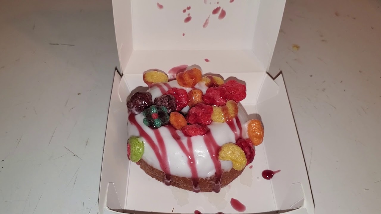 Review of Jagger's Cafe and Donut Bar - YouTube