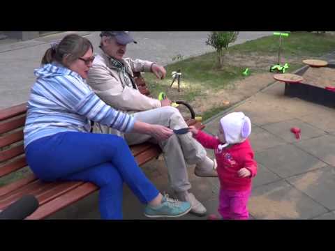 Adventures of little American girl in Russia