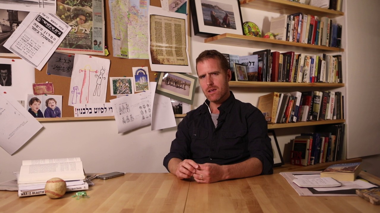 Brian Bethune in conversation with Matti Friedman - YouTube