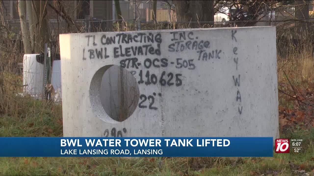 BWL water tower tank lifted in Lansing - YouTube