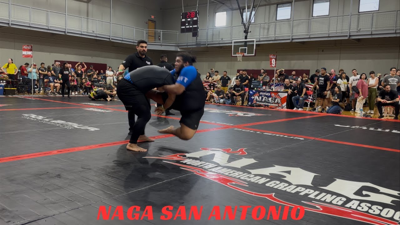 | Outside Heel Hook | NAGA San Antonio Ultra Heavyseight finals - YouTube