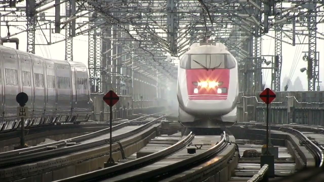 Shinkansen East-i E926形 Test Train - YouTube