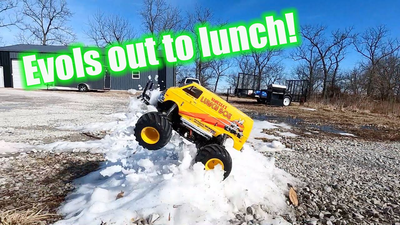 Tamiya Lunchbox XSA build up and first run. - YouTube
