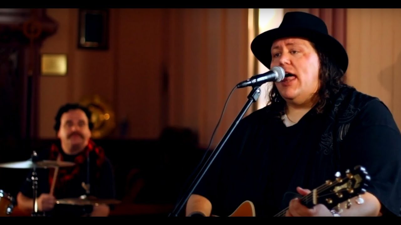 Mike Biggar - "Fare Thee Well This Christmas" (2011) - YouTube