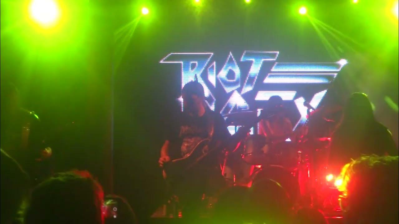 RIOT CITY en Uruguay, 13/12/23: "In the dark" - YouTube