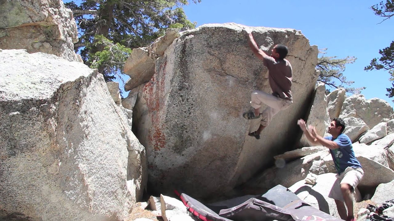 Tramway Bouldering - The Wonder Bug V8 - YouTube