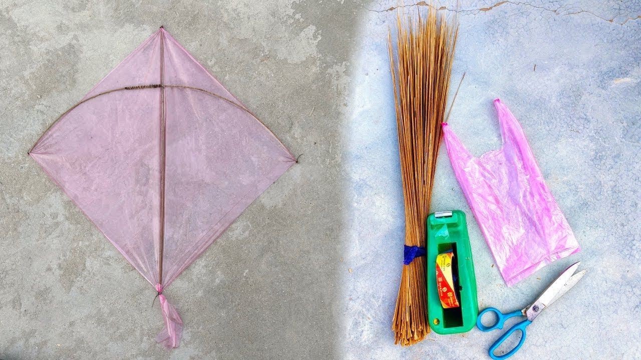 mini Kite || how to make a kite at home - YouTube