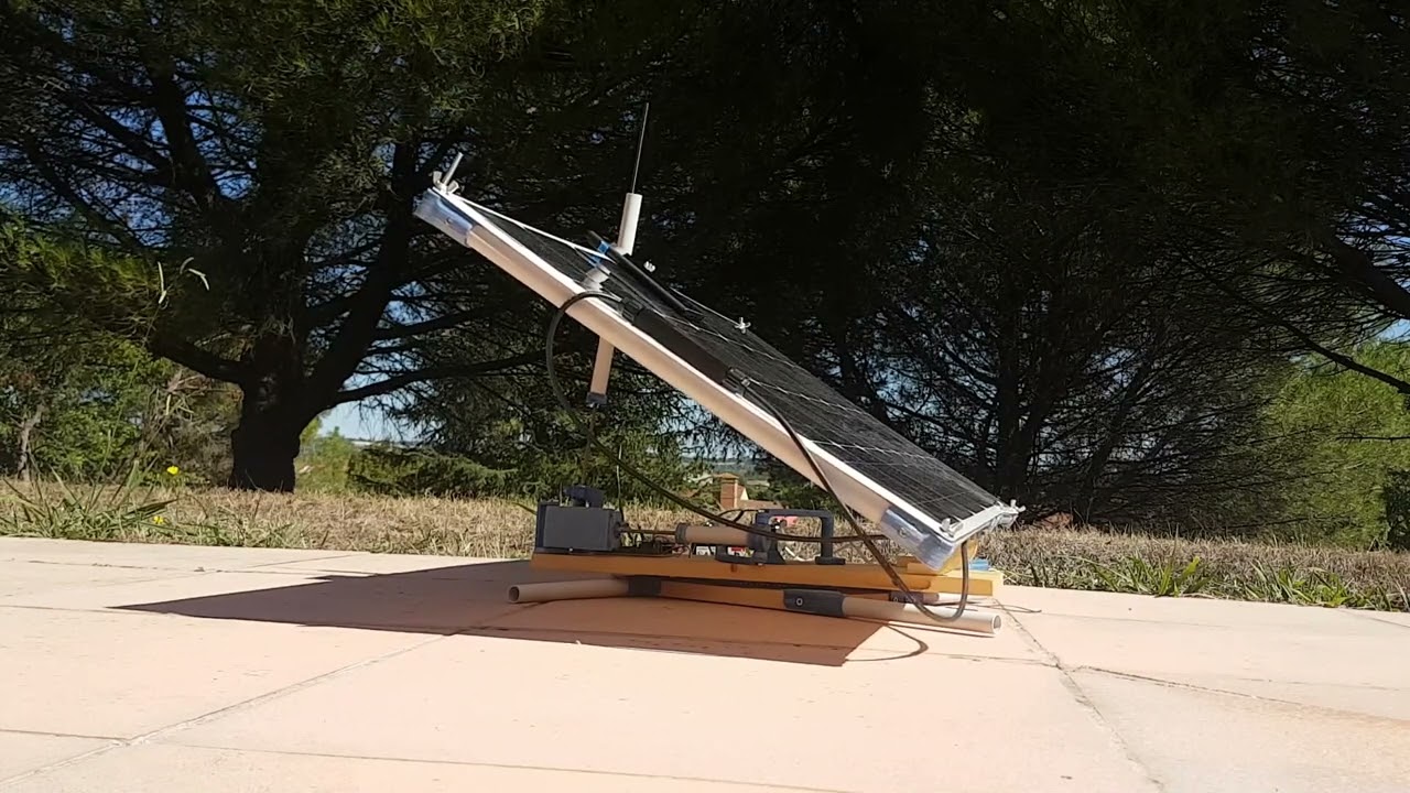 Solar Tracker calibration : auto find the sun - YouTube