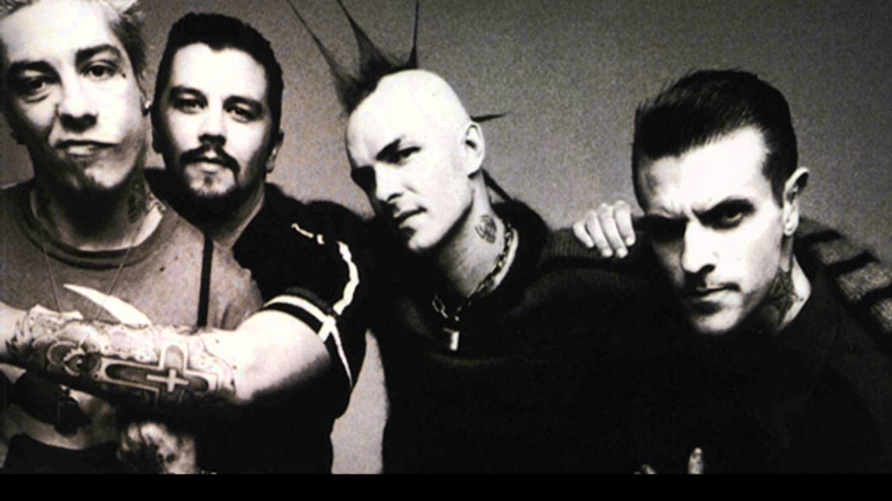 RANCID - corazon de oro - YouTube