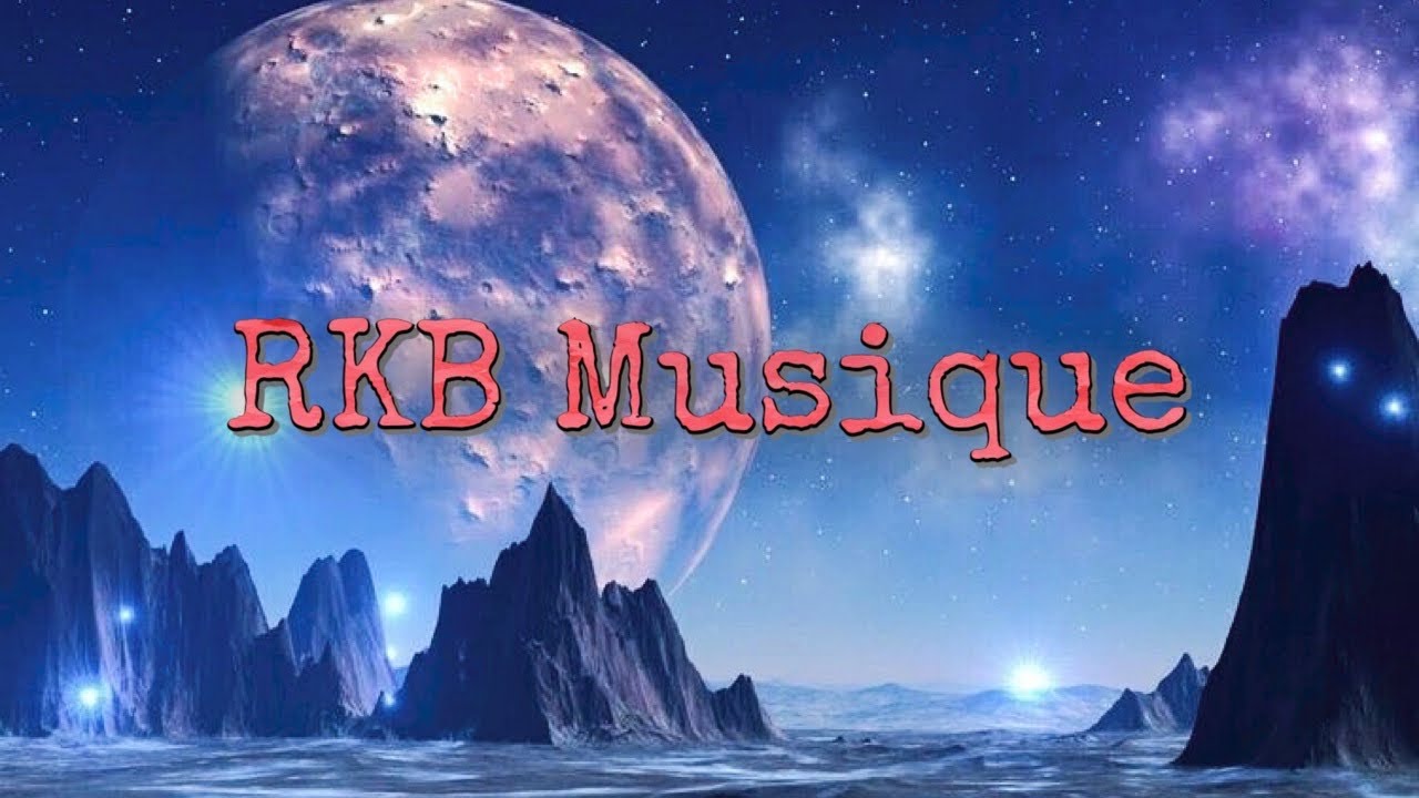 Howling at the Moon - D Fine Us feat. VIGS | Electronic POP Music - YouTube