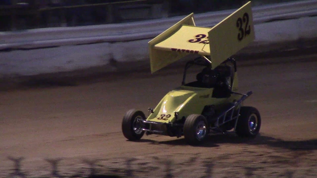 Heat Race 1. Airport Speedway, DE. April 10, 2021. 250cc Micro Sprint ...