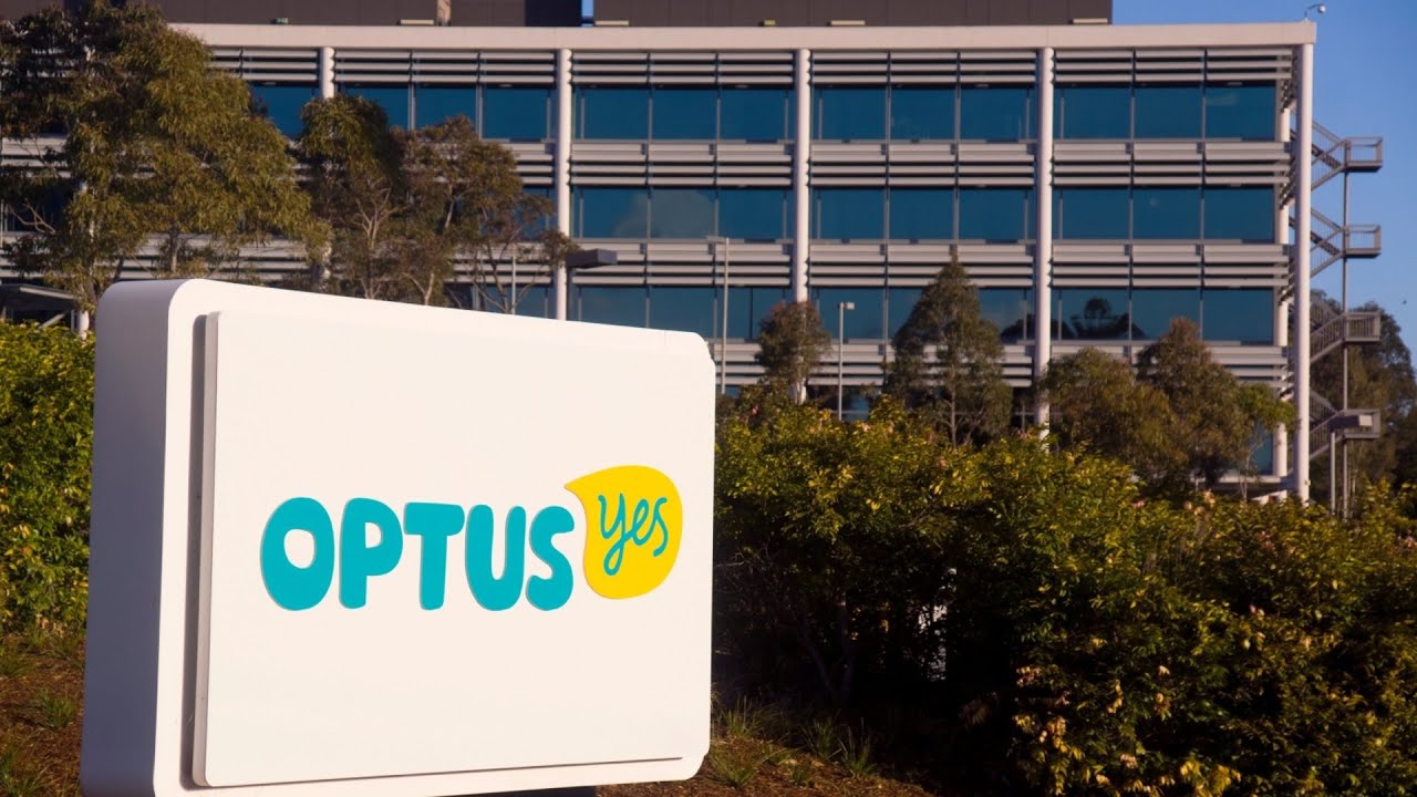 ‘Failure’: Optus under fire for ‘little change’ which caused customers ...