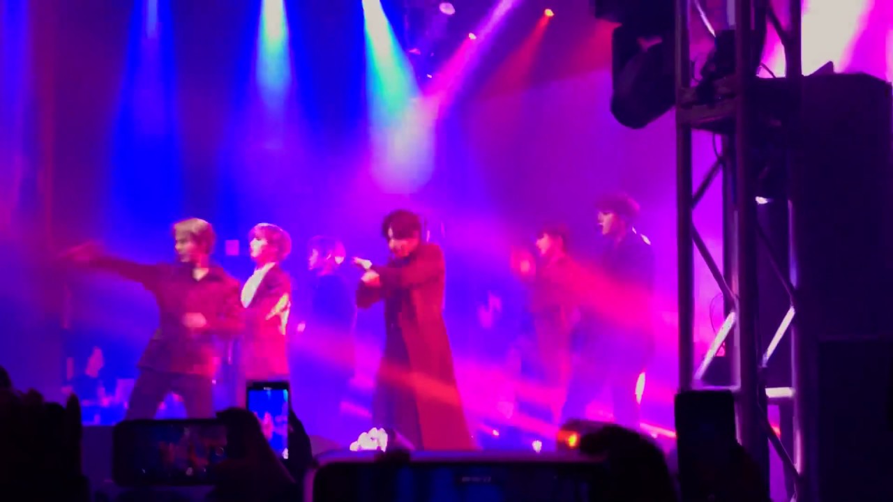 Lit - ONEUS | FLY WITH US Tour in Dallas 2019 - YouTube