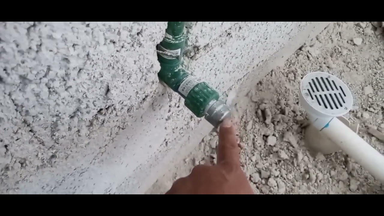 Instalación De La Tubería De Drenaje Del Lavabo Del Baño Hygie