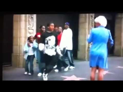 Jackass 2 funny clip - YouTube