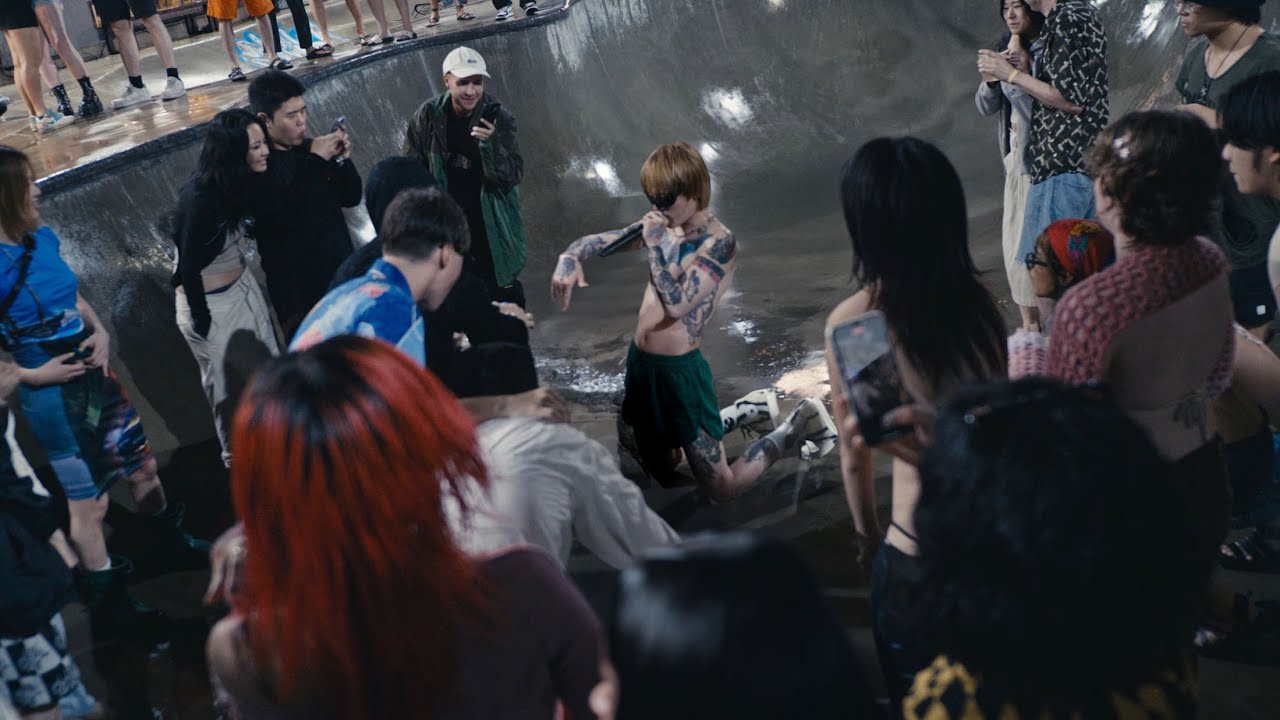 HYPNOSIS THERAPY PERFORM AT HAJODAZE - YouTube