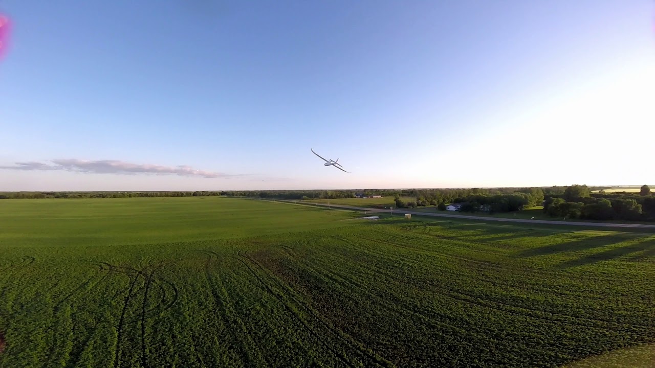 One pack of chasing airplanes - YouTube