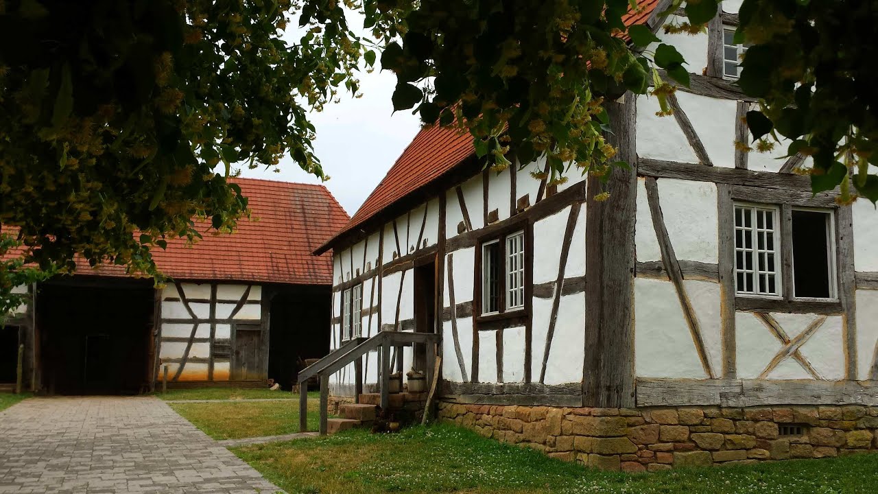 Virtual Tour: 1700s German Farm - YouTube