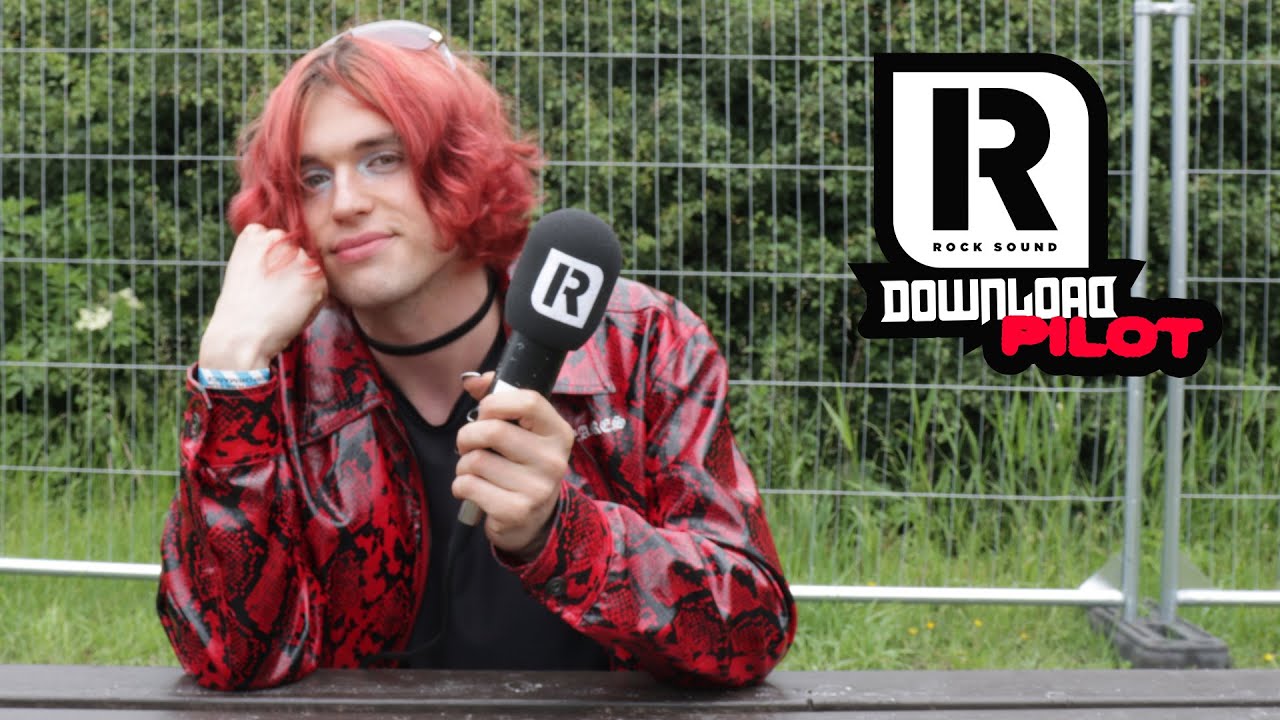 Static Dress' Olli Appleyard - Download Pilot Festival 2021 - YouTube