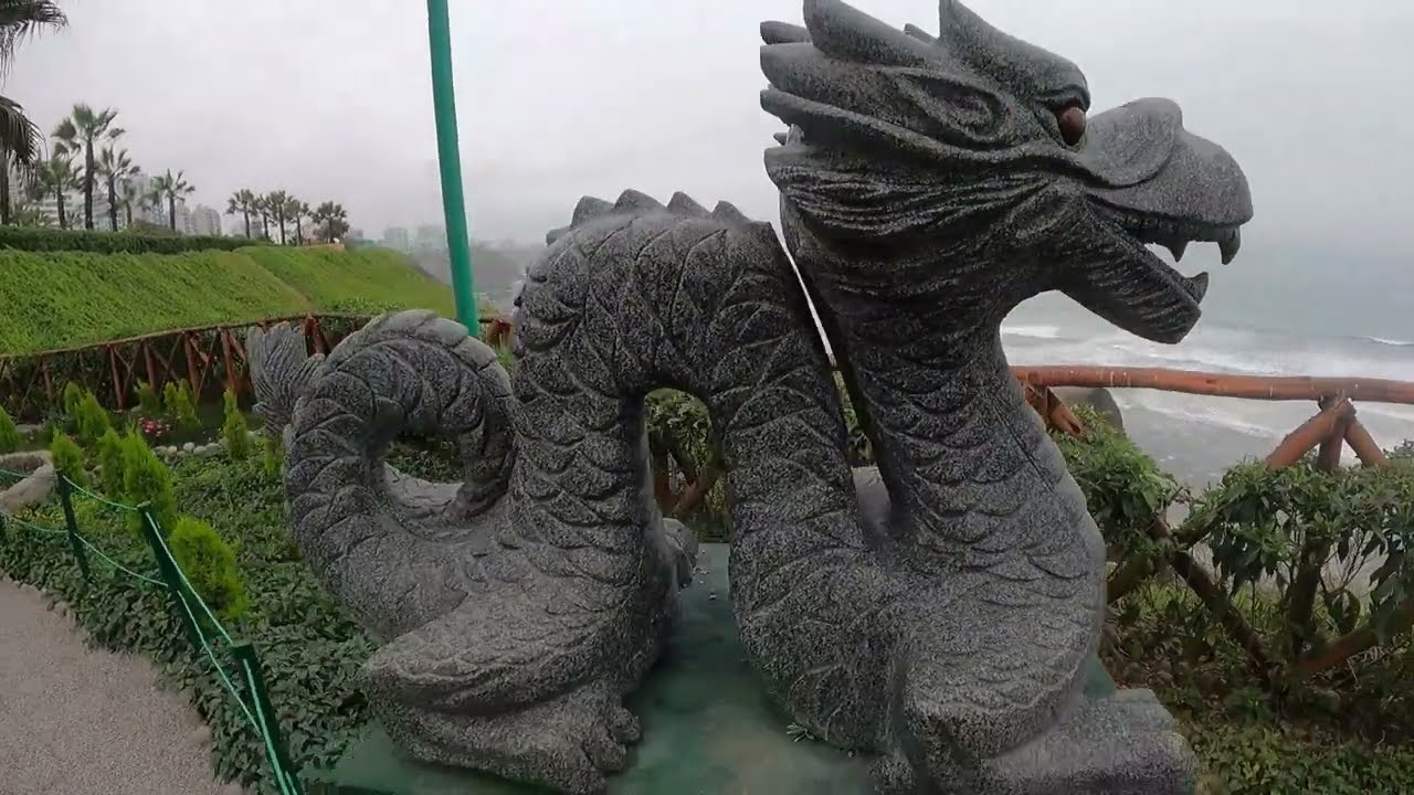 Parque Chino de Miraflores - Lima Peru - YouTube