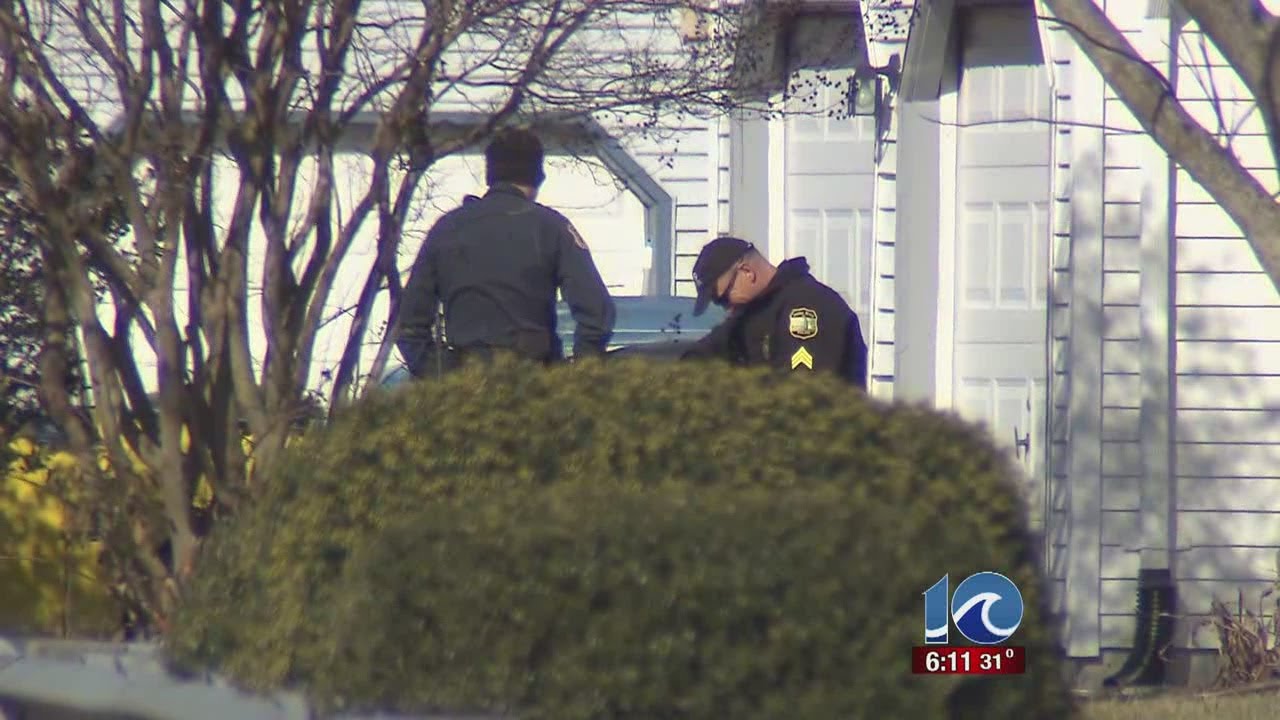 Virginia Beach SWAT Team responds to home on Wadsworth Drive - YouTube