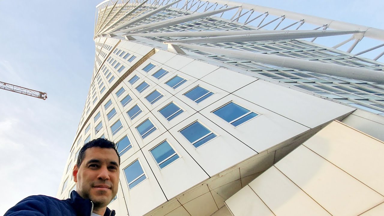 "Turning Torso" building in Malmö (Sweden) is stunning! - YouTube