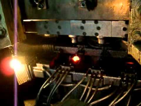Fully Auto Hot Forging Machine - YouTube