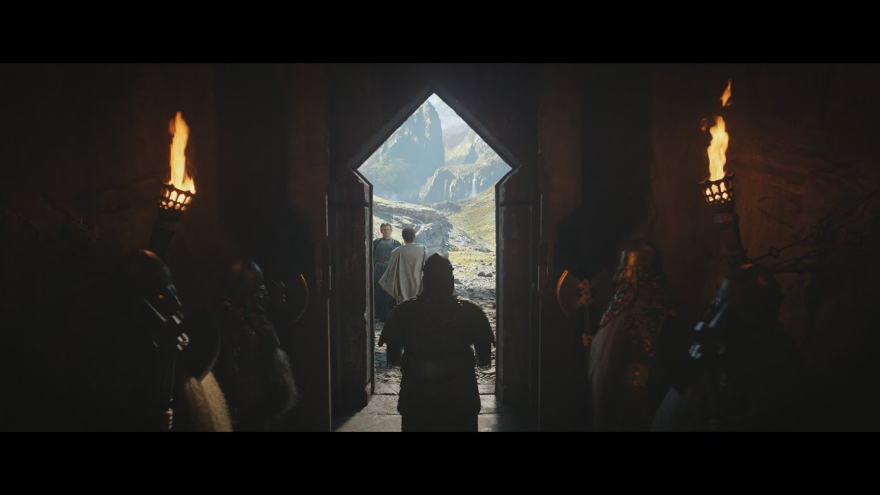 The Rings of Power - Elrond entering Moria (but with proper music ...