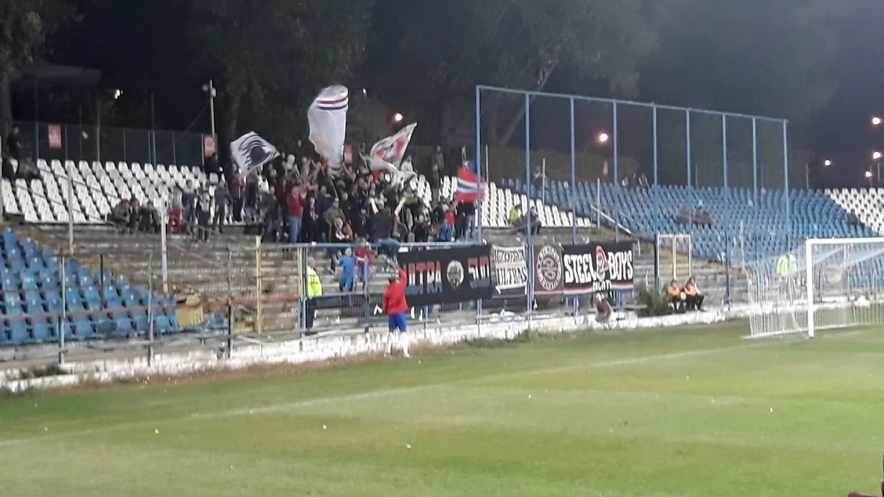 John Ibeh si galeria Oțelul Galați - CSM Pașcani - YouTube