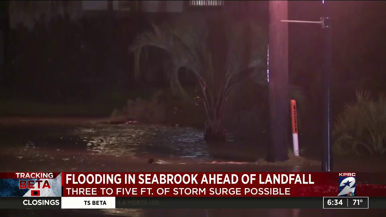 Flooding in Seabrook ahead of landfall - YouTube