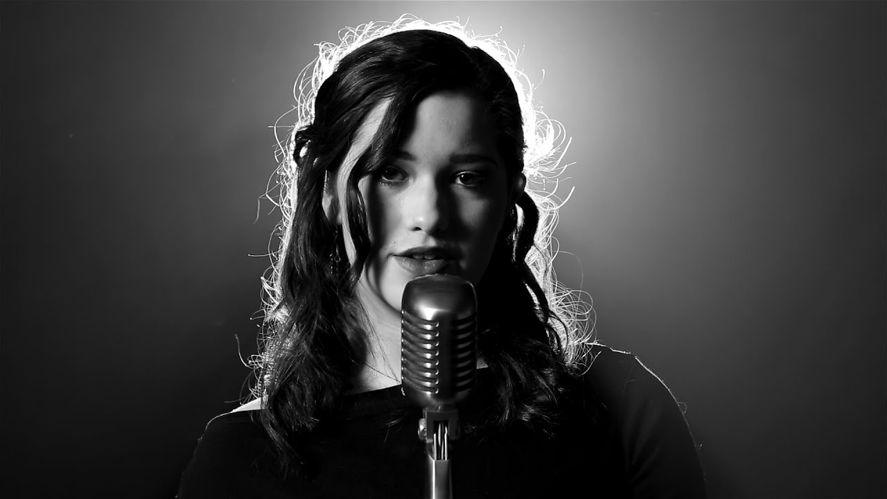 Elizabeth Merrick - Can't Help Falling In Love - YouTube