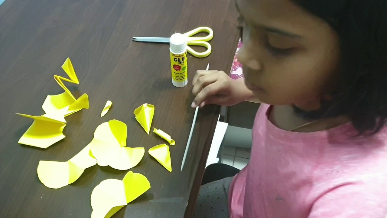 HOW TO MAKE KIRIGAMI / PAPER ROSES - YouTube