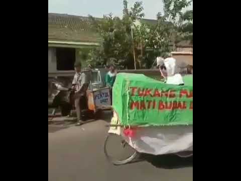 Pocong lucu dan kocak