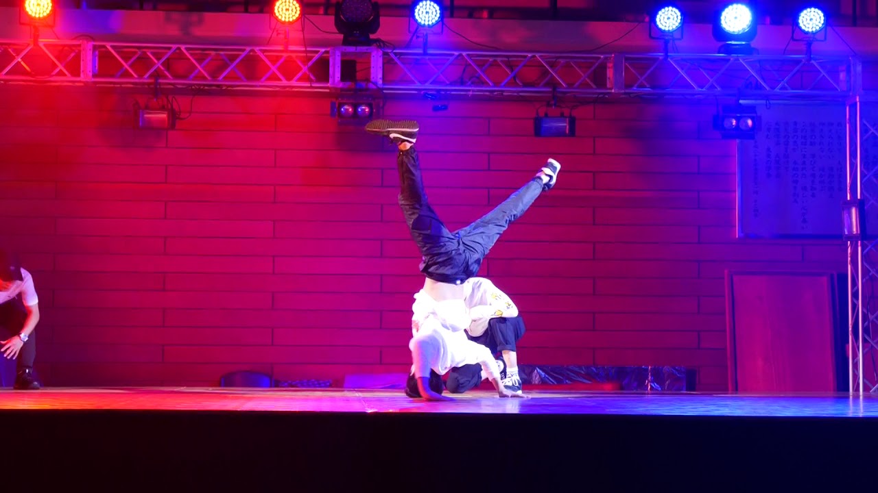 BBOY SHIGEKIX RIN SHO TOSHIKI TENMA(NEXT GENERATION +) 大阪学芸高校 文化祭 2018 ...